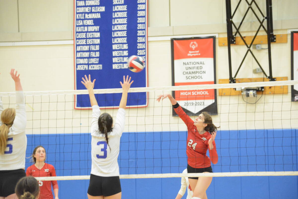 Masuk soccer, volleyball and field hockey teams compete in SWC playoff ...
