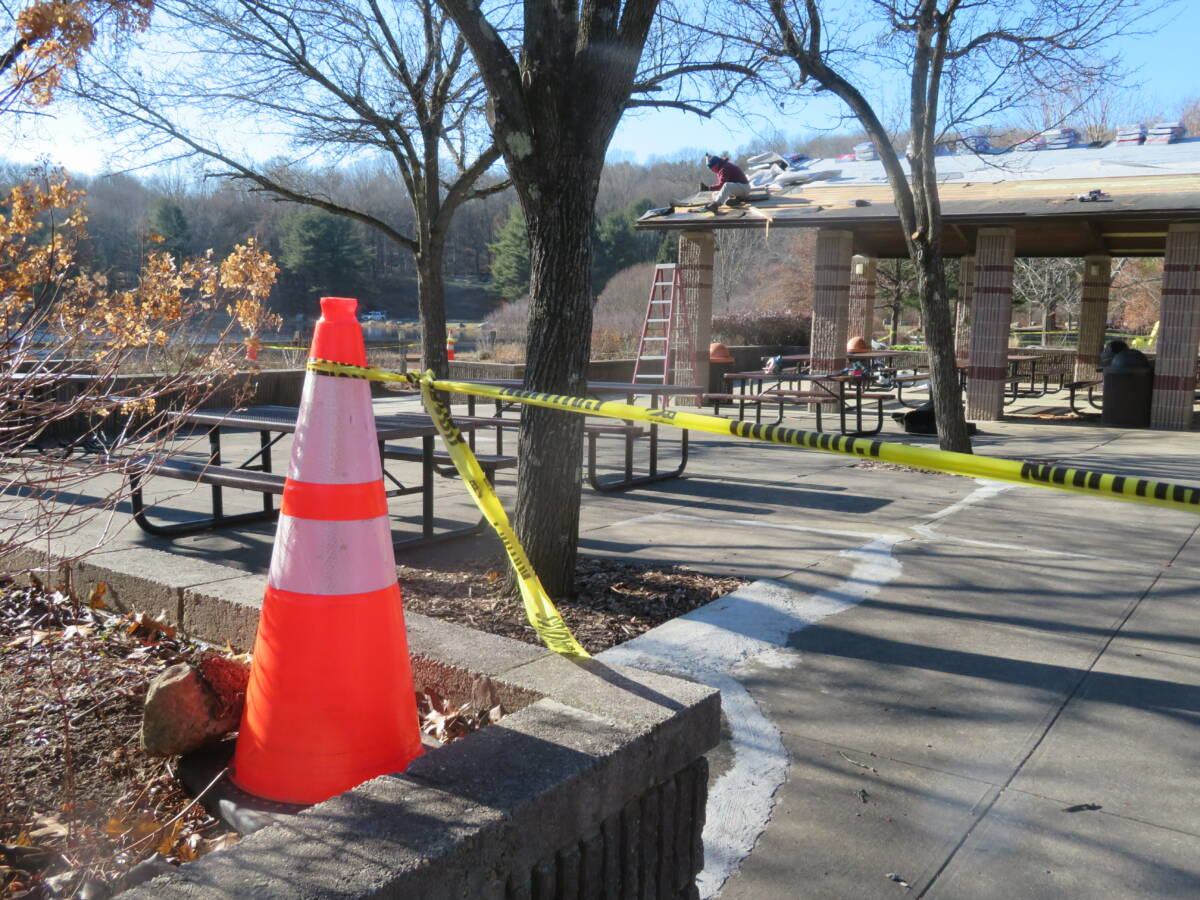 Town replaces an old roof at Great Hollow Lake | The Monroe Sun