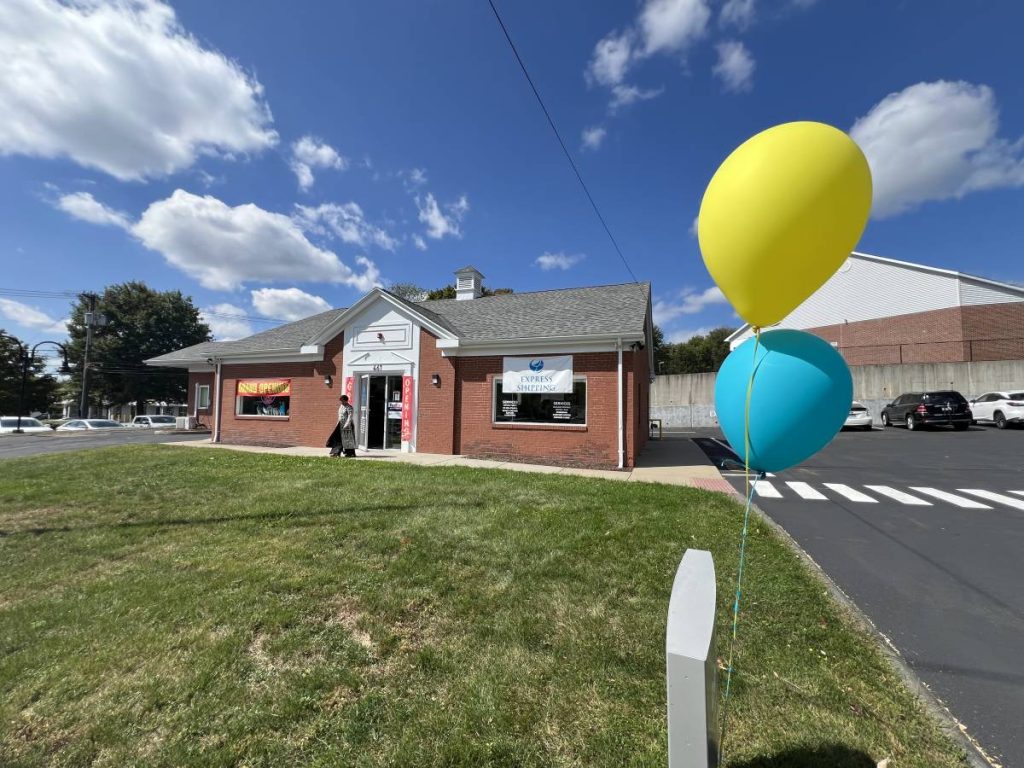 Medical Arts Pharmacy celebrates Monroe store, adds shipping, printing ...