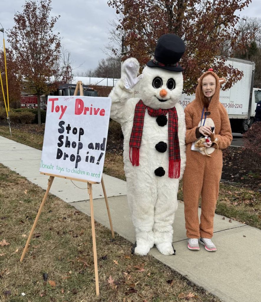 Stepney Fire Co. and Auxiliary collects toys for Monroe families in ...
